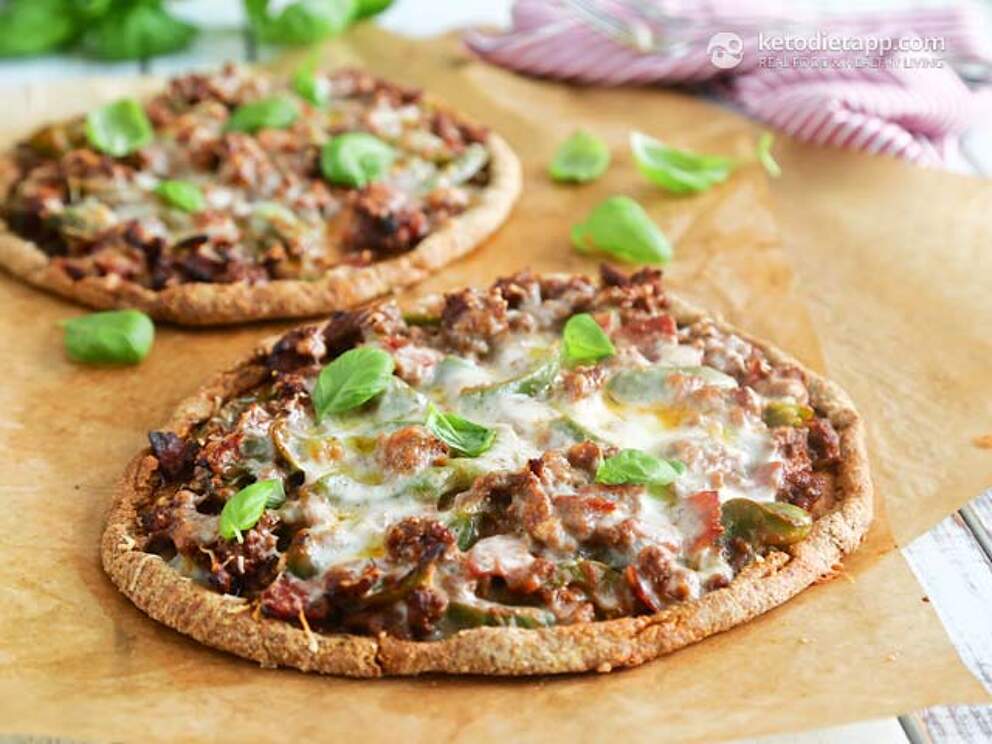 12 Low-Carb Pizza Crusts That Actually Taste Good | KetoDiet Blog