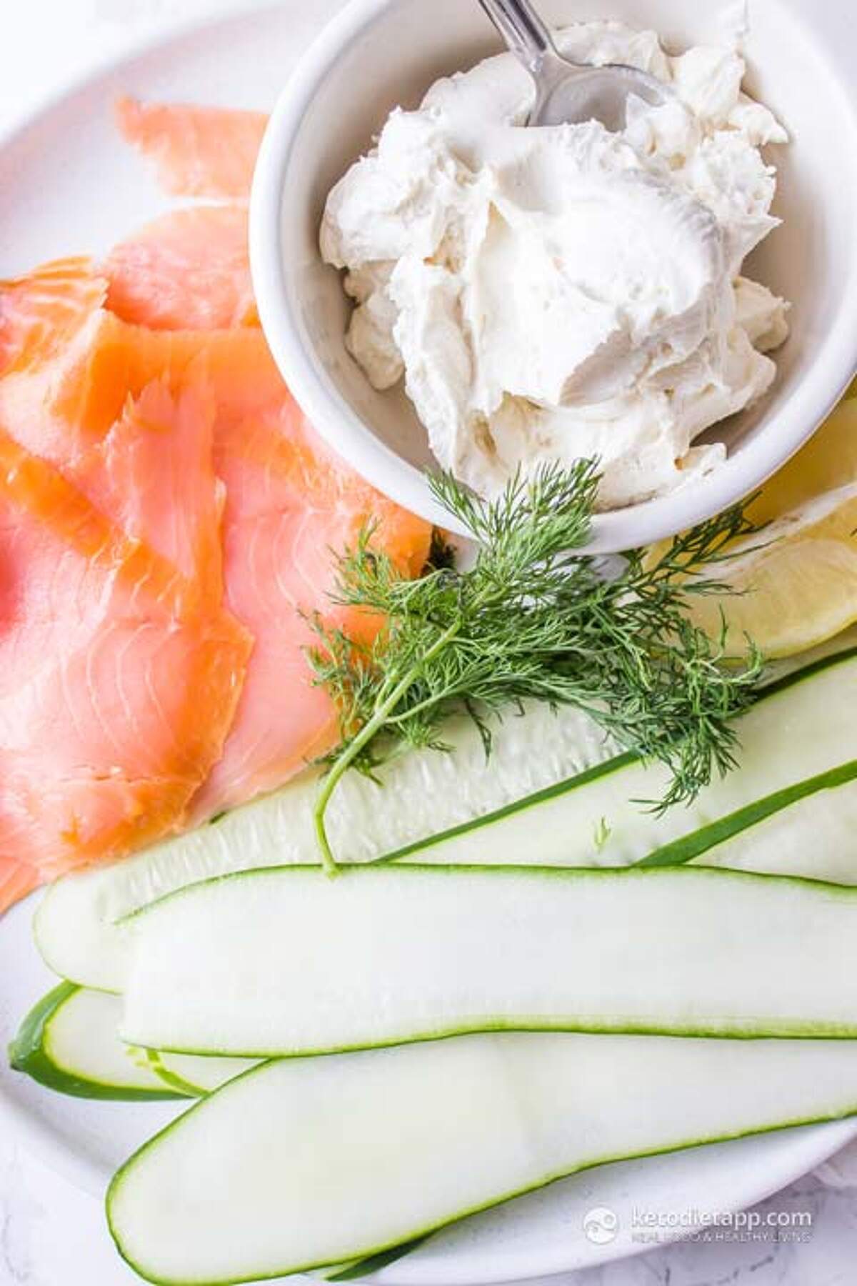 5-Ingredient Salmon Mousse Cucumber Rolls | KetoDiet Blog