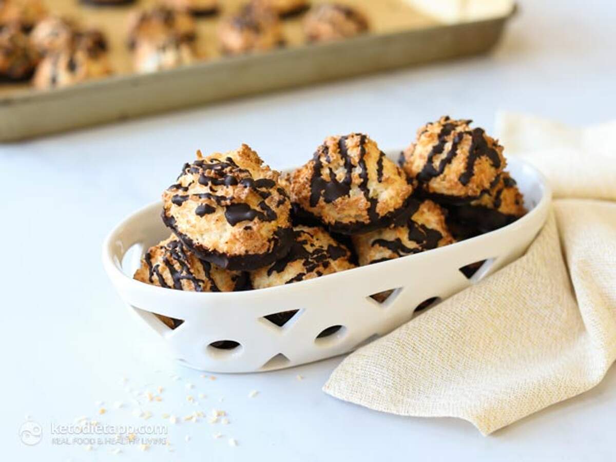 Keto Coconut Macaroons | KetoDiet Blog