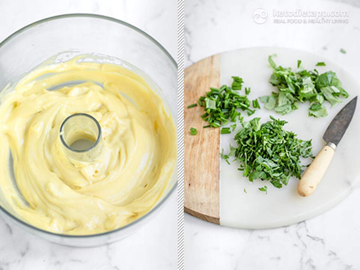 Creamy Green Goddess Dressing | KetoDiet Blog