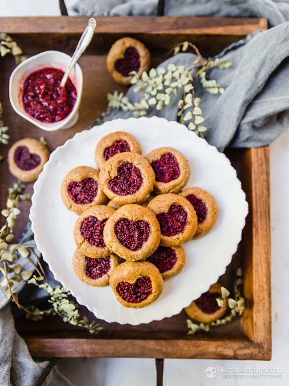 Low-Carb Heart Thumbprint Cookies | KetoDiet Blog