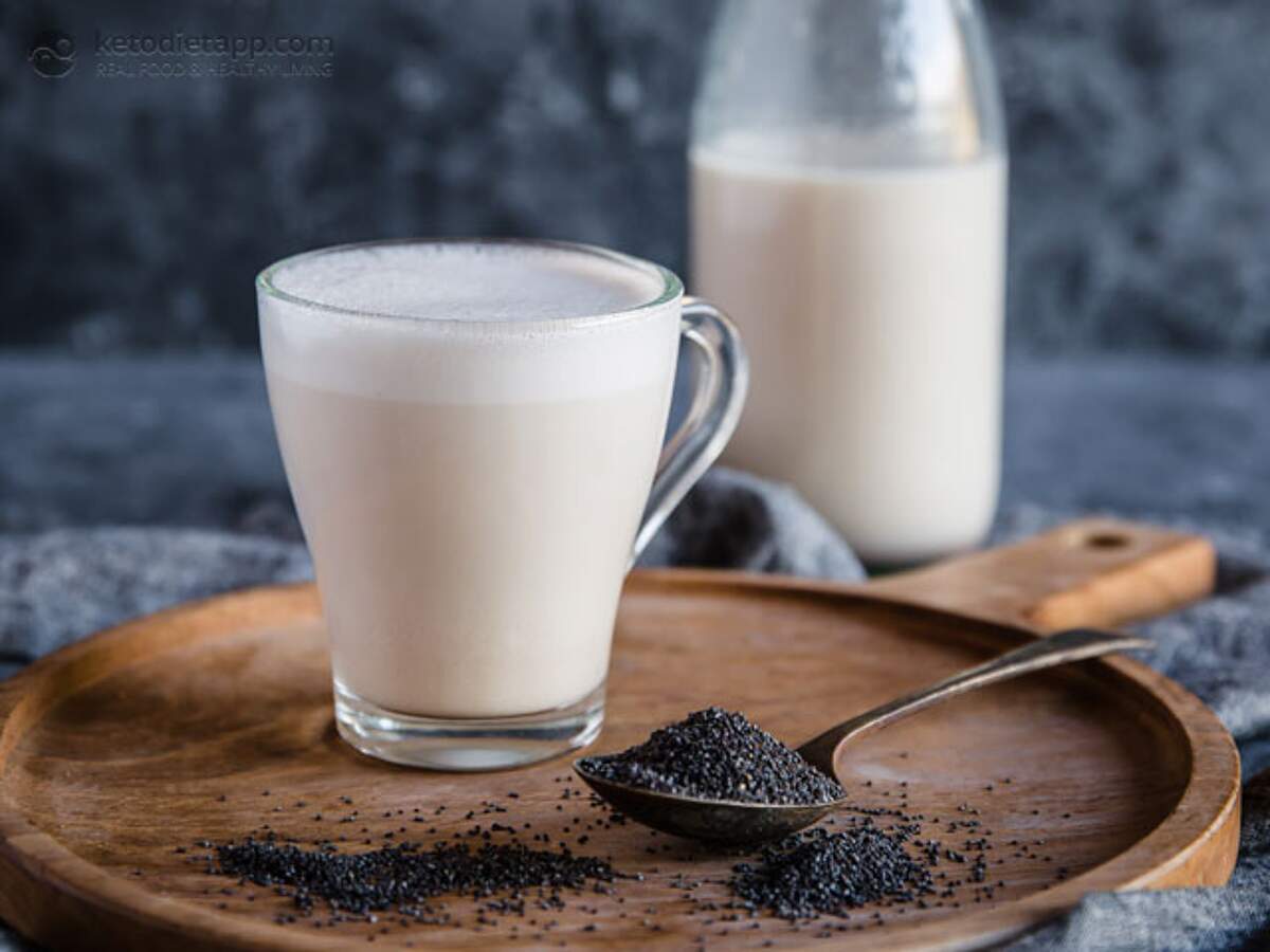 Easy Homemade Poppy Seed Milk | KetoDiet Blog