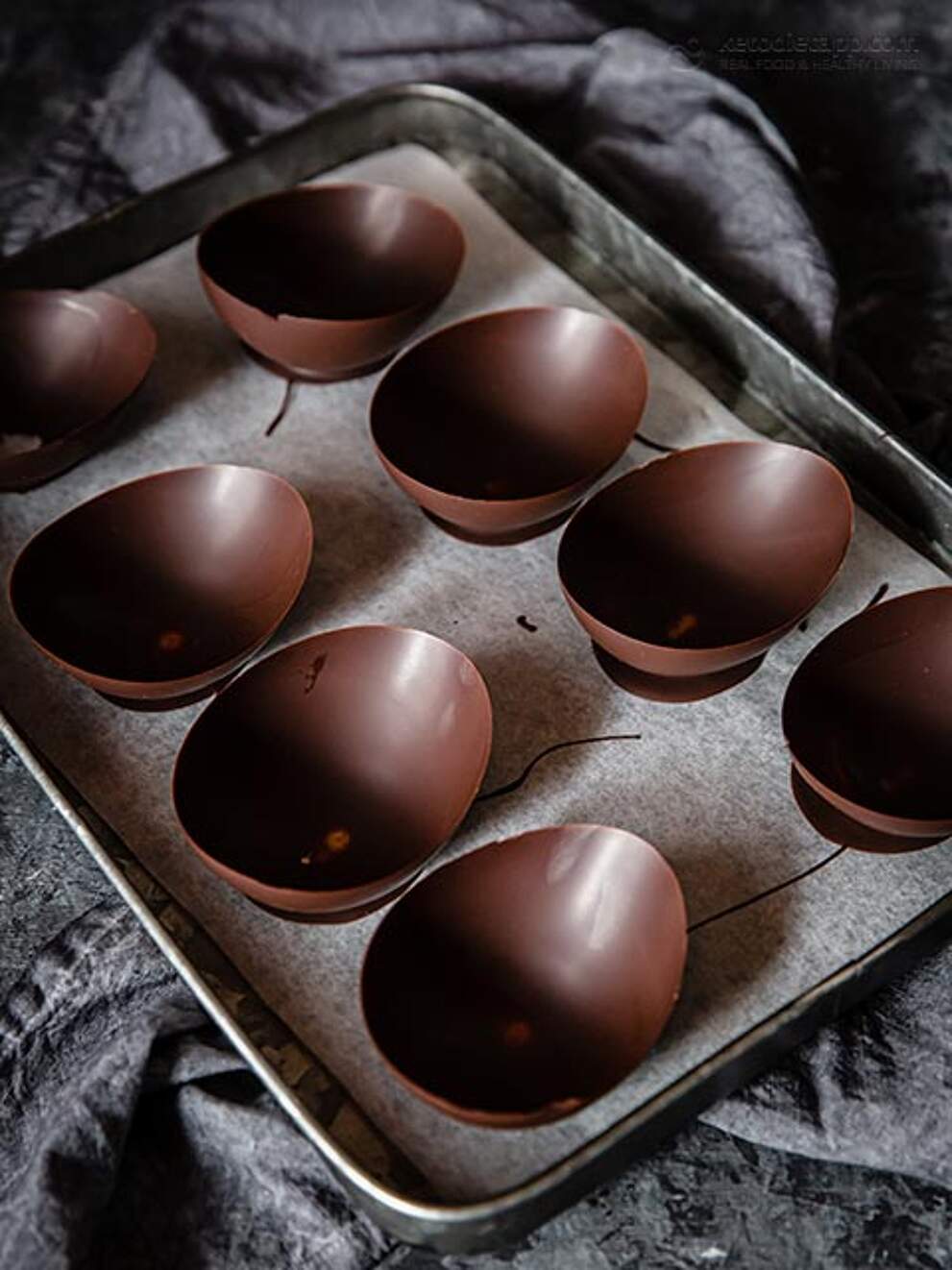 Boozy Keto Chocolate Mousse Bowls | KetoDiet Blog