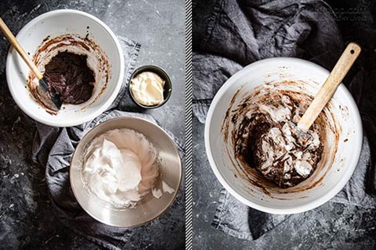 Boozy Keto Chocolate Mousse Bowls | KetoDiet Blog