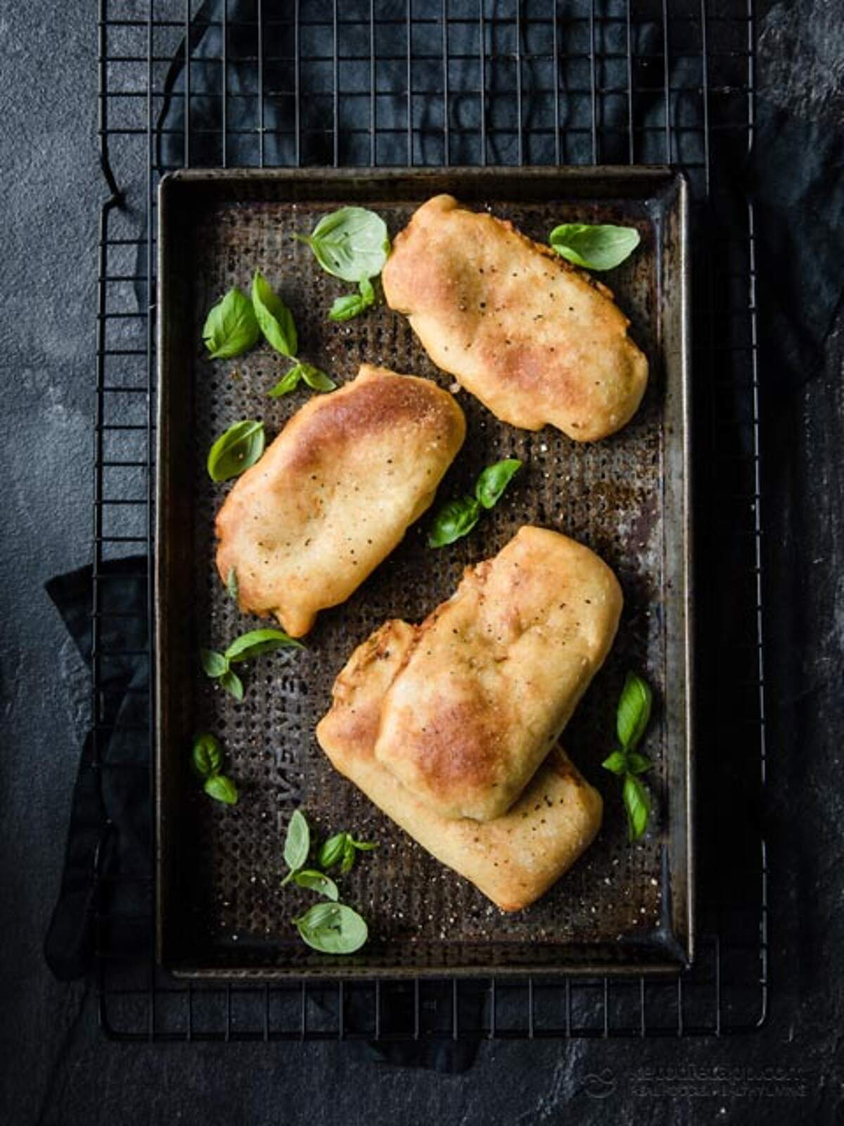 Low-Carb Italian Melt Bread Pockets | KetoDiet Blog