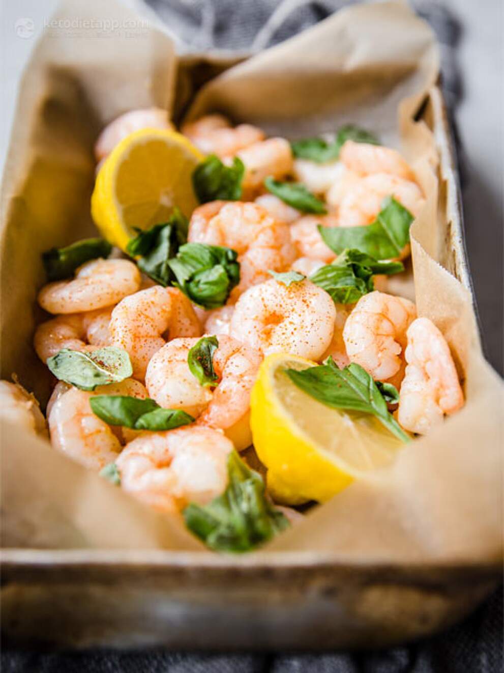 Mediterranean Oven Roasted Prawns | KetoDiet Blog