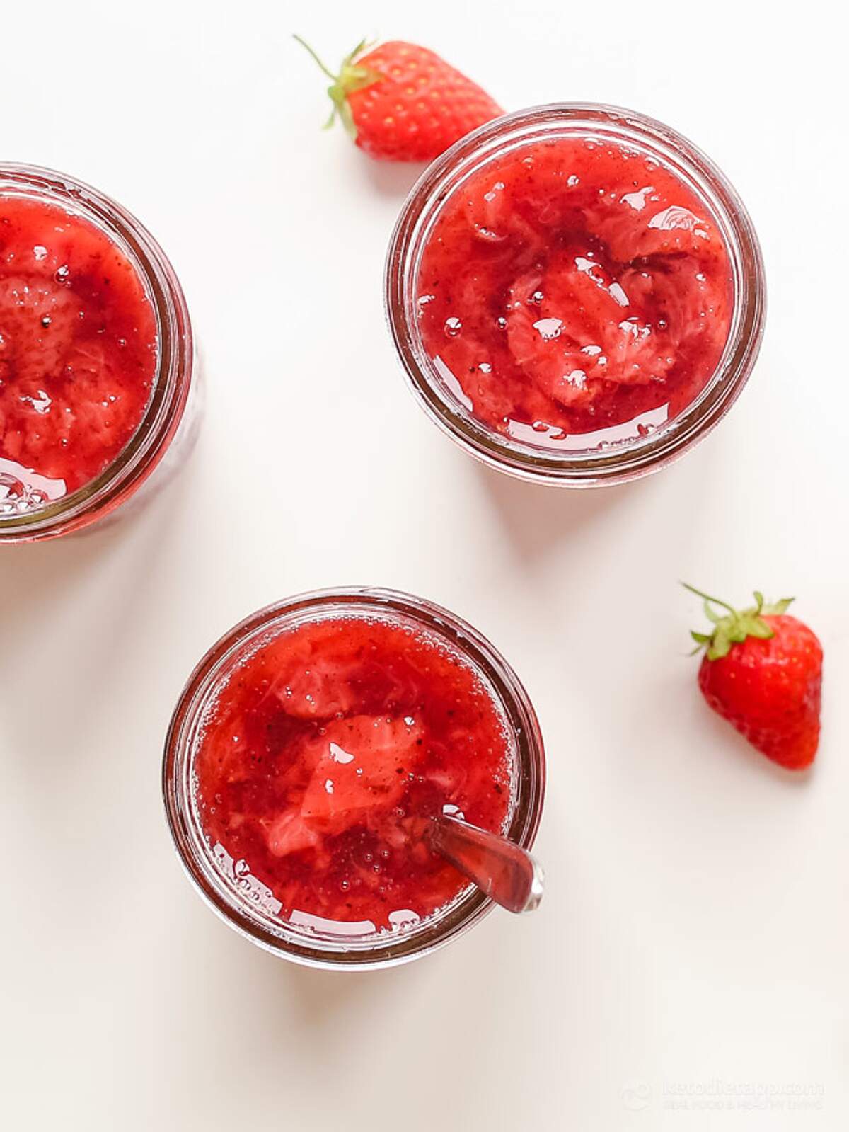Sugar-Free Chunky Strawberry Jam | KetoDiet Blog