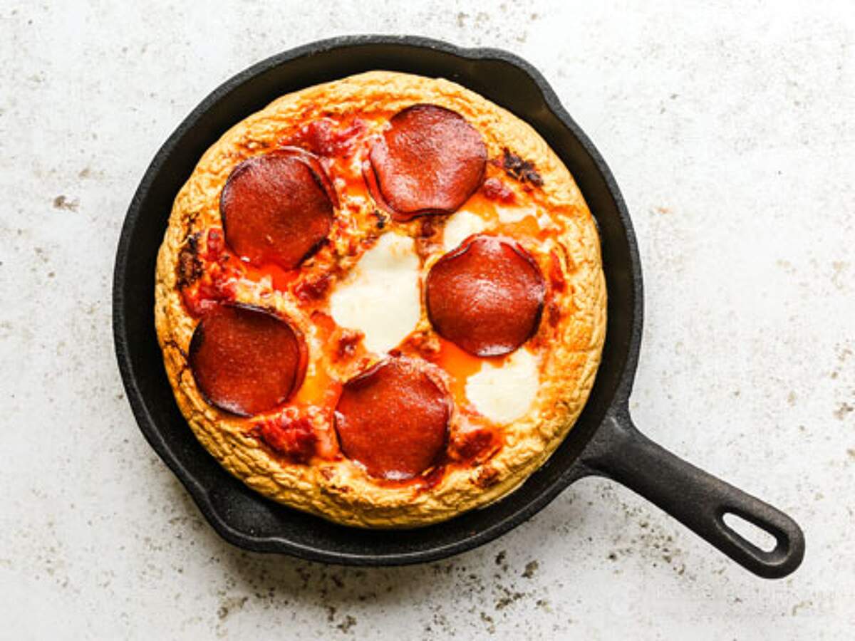 Keto Pepperoni Deep Dish Pizza | KetoDiet Blog