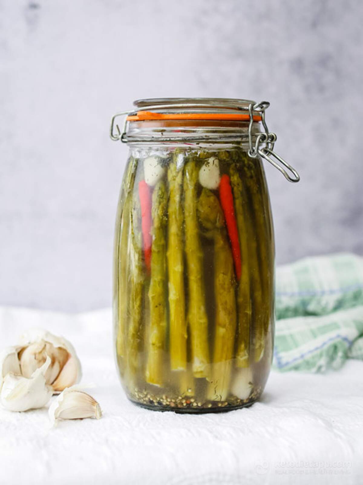 Lacto-Fermented Spiced Asparagus | KetoDiet Blog