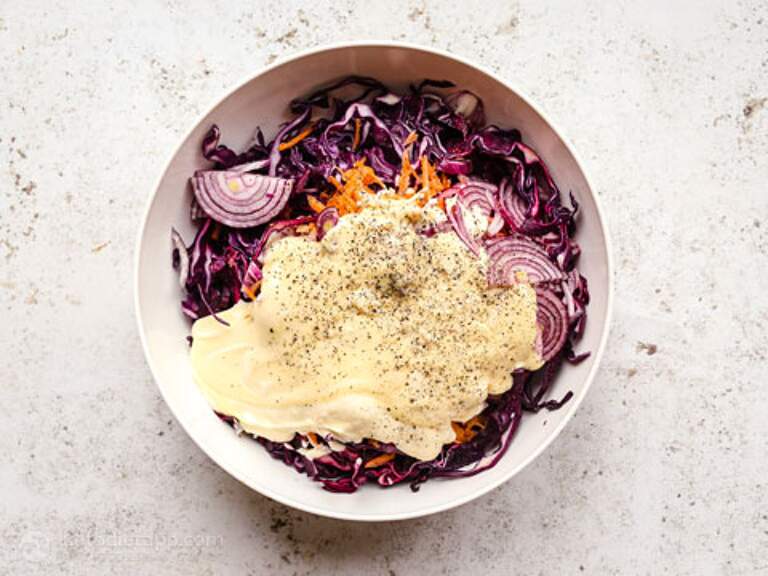 Creamy Red Cabbage Coleslaw | KetoDiet Blog