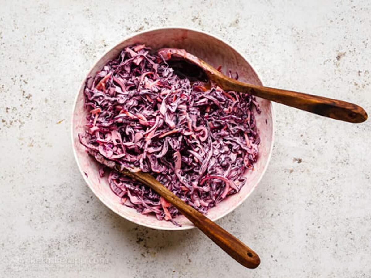 Creamy Red Cabbage Coleslaw | KetoDiet Blog