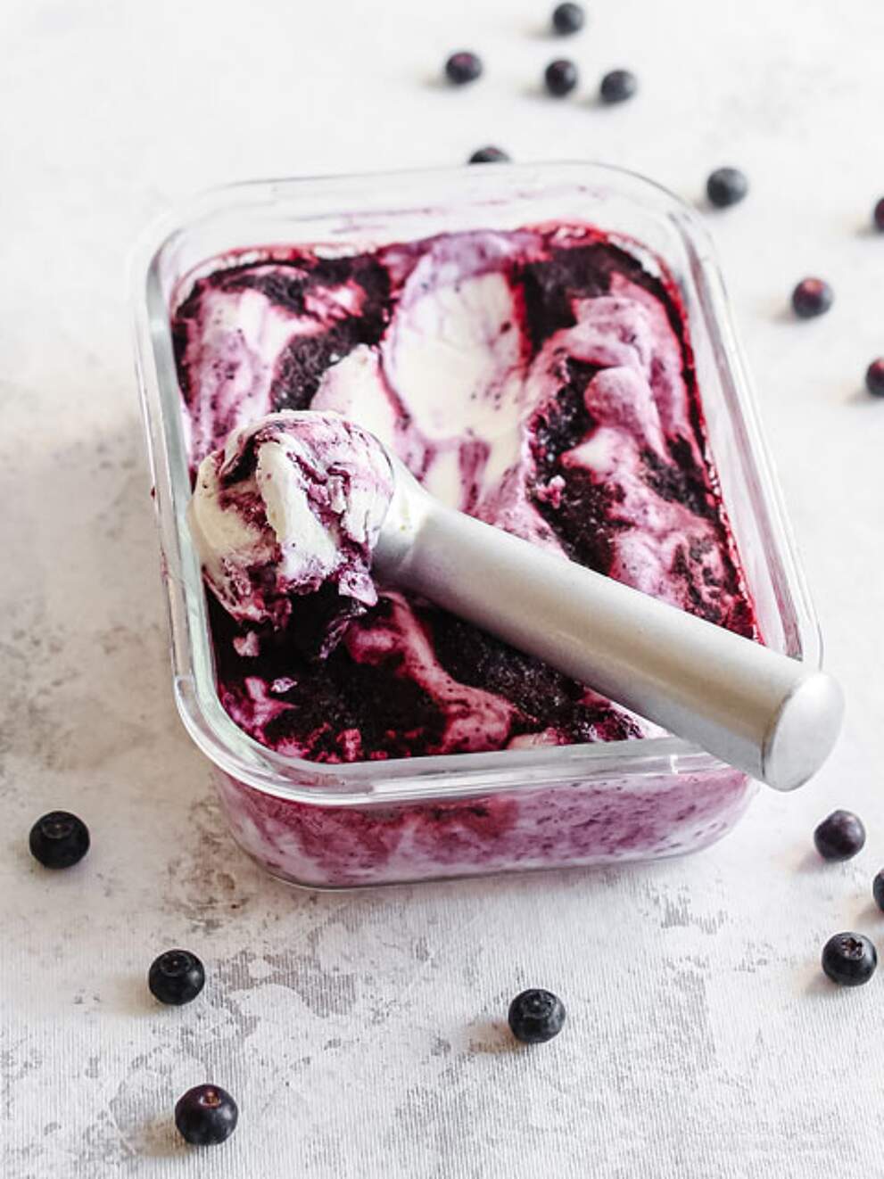 Keto Blueberry Swirl Frozen Yogurt | KetoDiet Blog