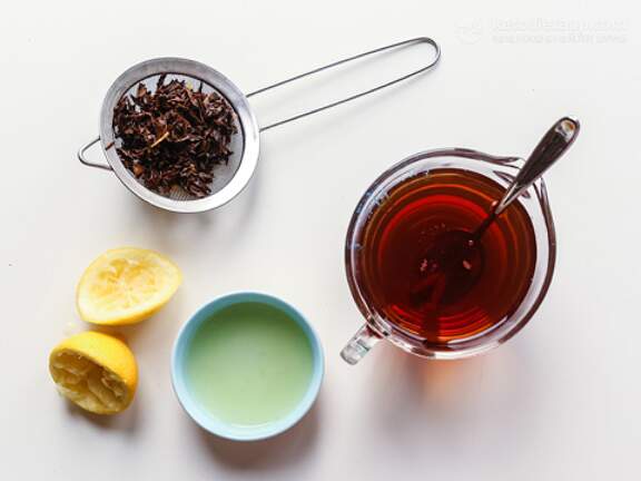 Sugar-Free Lemon Ice Tea Popsicles | KetoDiet Blog