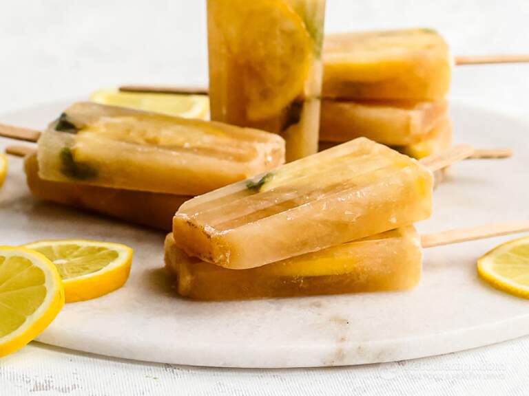 Sugar-Free Lemon Ice Tea Popsicles | KetoDiet Blog