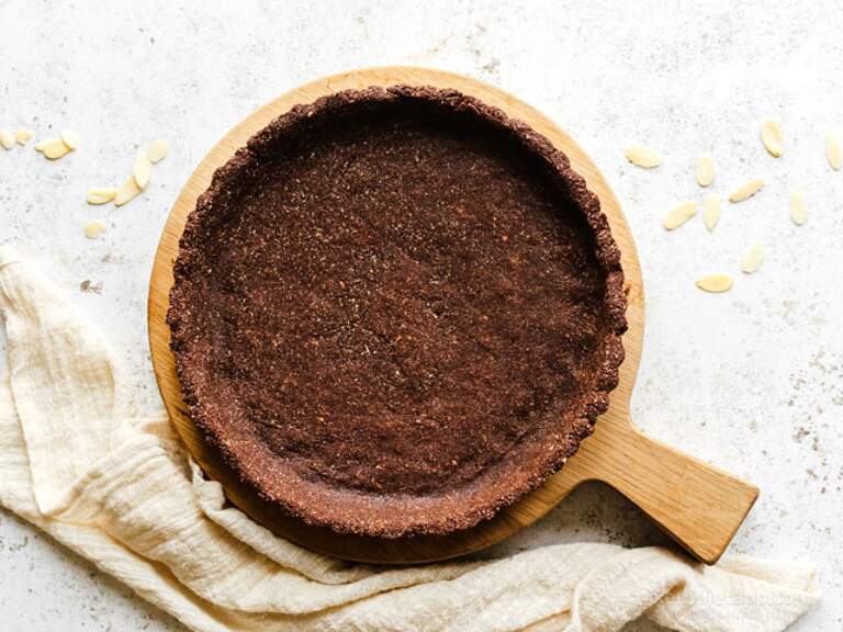 Low-Carb Chocolate Pie Crust | KetoDiet Blog
