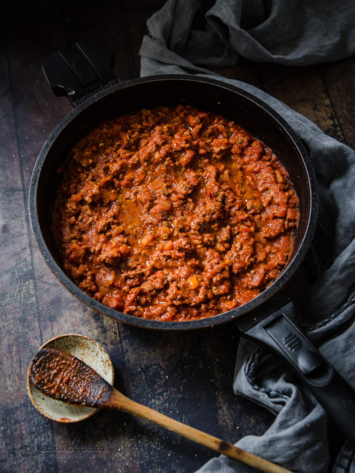 Easy Low-Carb Bolognese Sauce | KetoDiet Blog